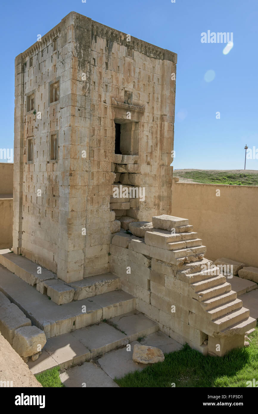 Achaemenid Ka'bah-e Zardusht (Cube of Zoroaster), 5th C BC, Naqsh-e ...