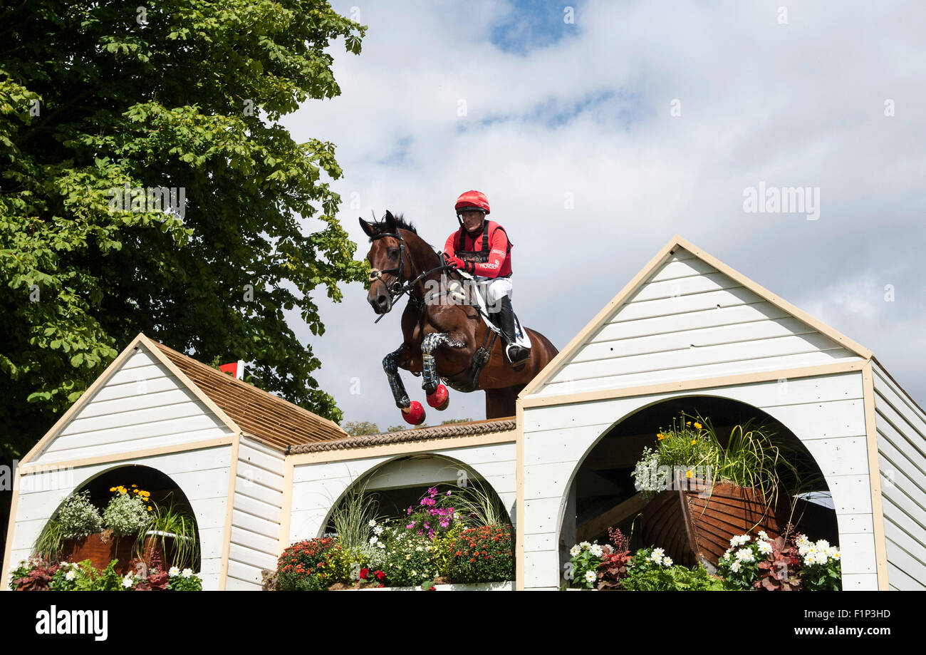 Paul tapner vanir kamira burghley hi-res stock photography and images ...