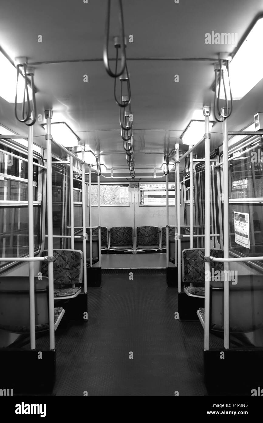 Metro carriage hi-res stock photography and images - Alamy