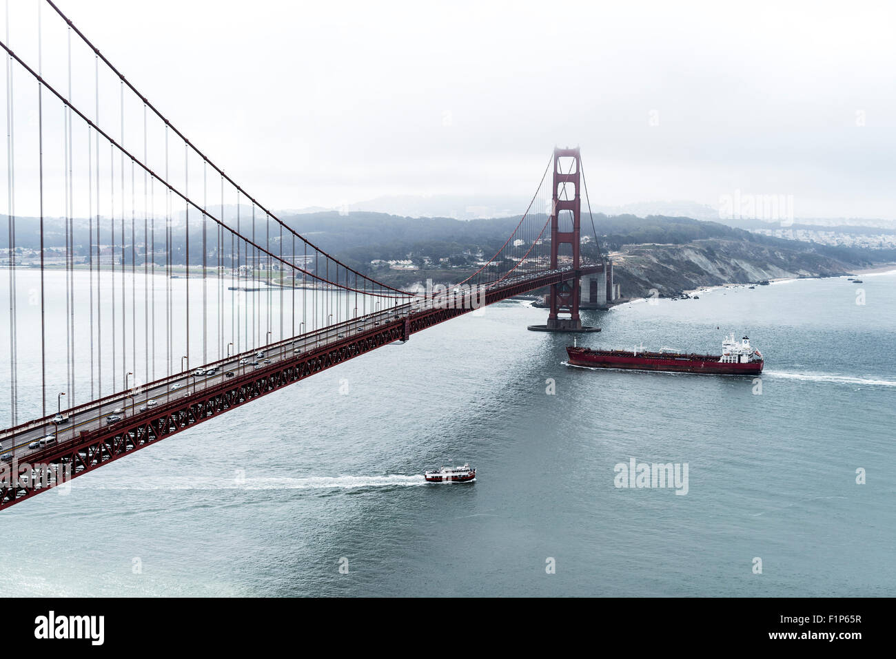 Golden Gate Bridge with ships Stock Photo - Alamy