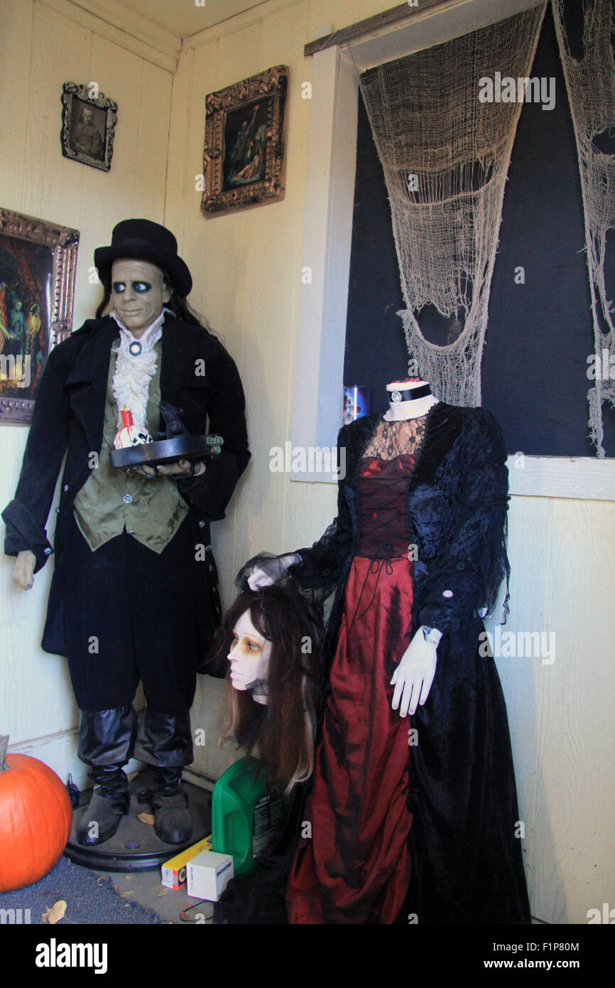 Headless woman hi-res stock photography and images - Alamy