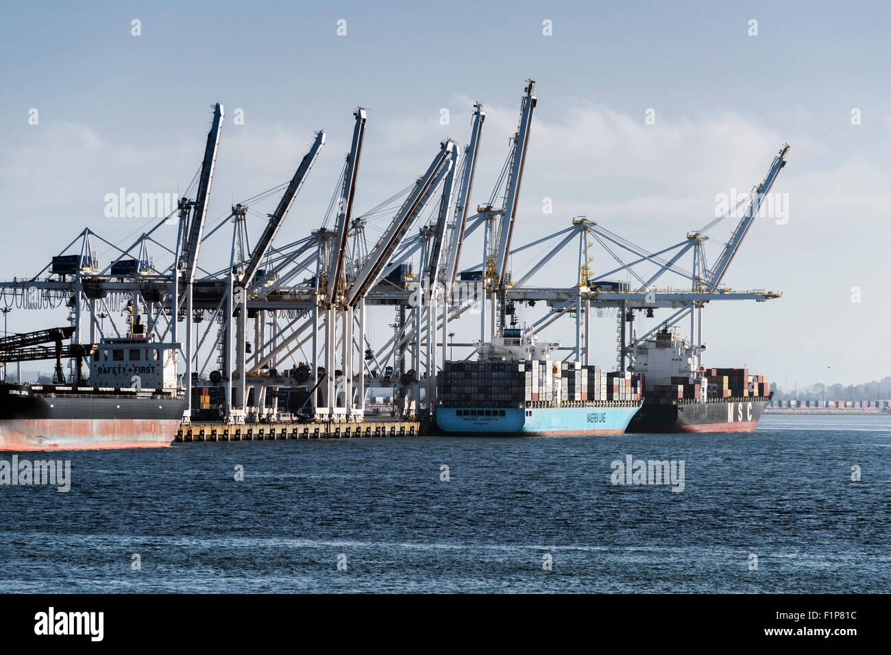 Damietta hi-res stock photography and images - Alamy