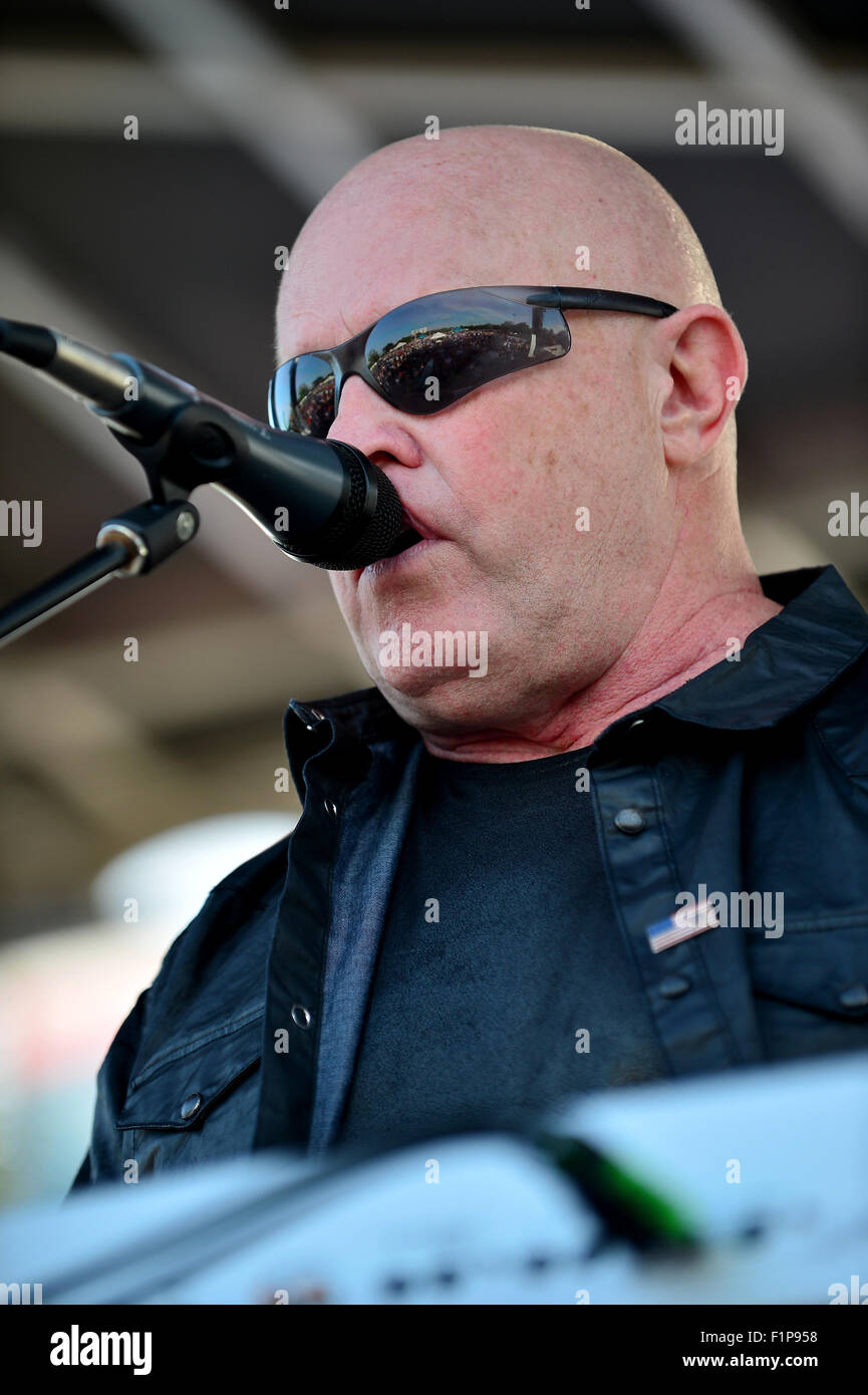 Mike score a flock of seagulls hi-res stock photography and images - Alamy