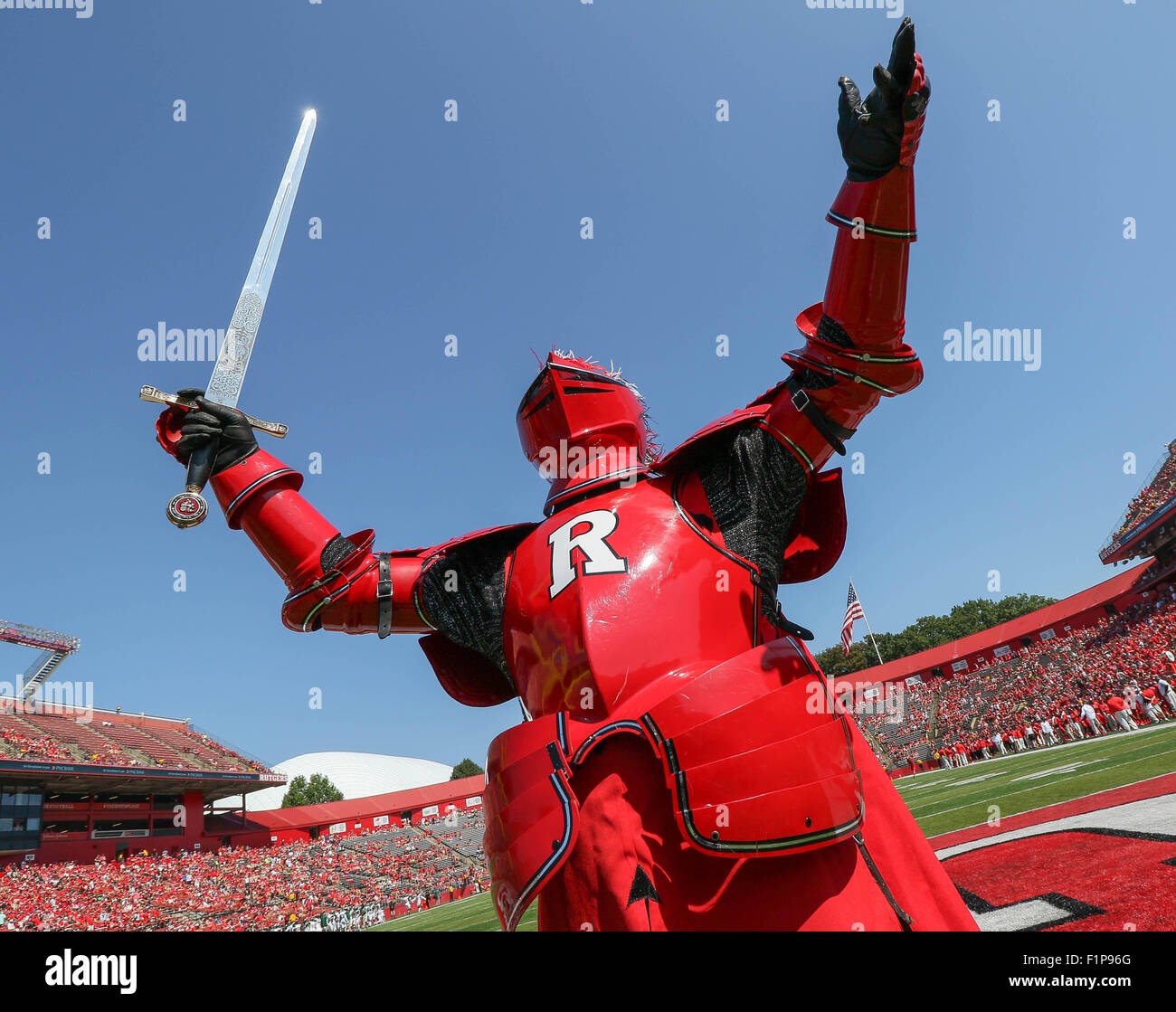 The rutgers scarlet knights mascot hi-res stock photography and images ...