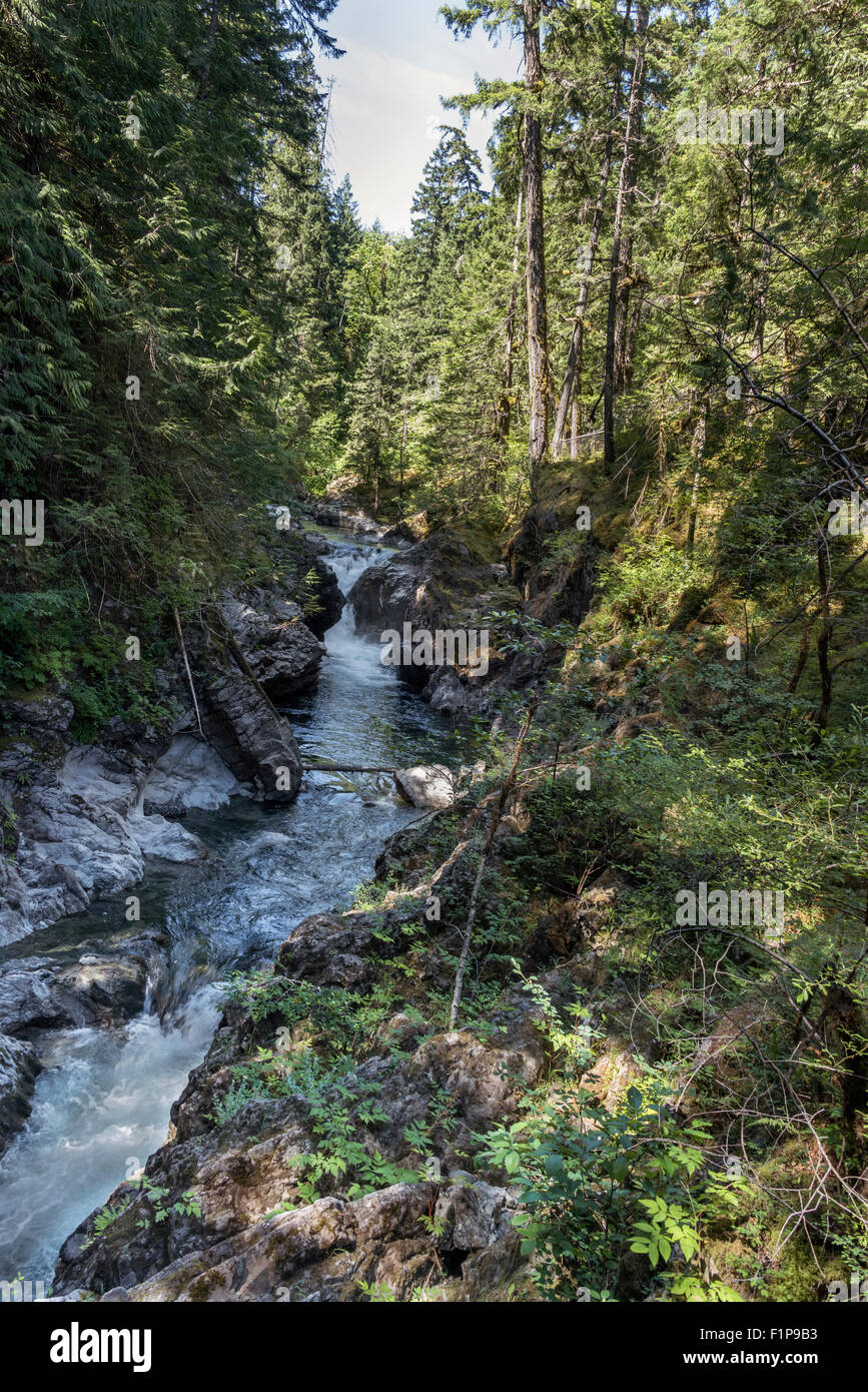Little qualicum river falls provincial park hi-res stock photography ...
