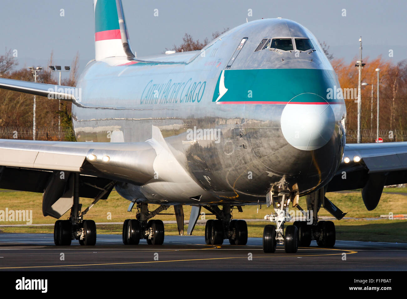 Manchester airport boeing 747 hi-res stock photography and images - Alamy