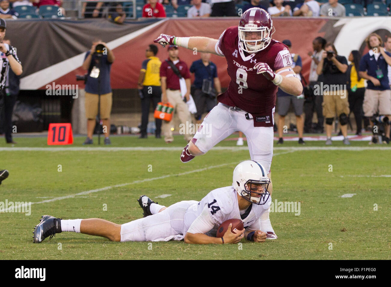 Tyler matakevich hi-res stock photography and images - Alamy