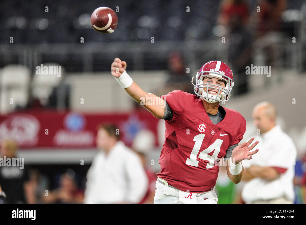 Alabama quarterback Jake Coker (14) warms up prior the Crimson Tide ...