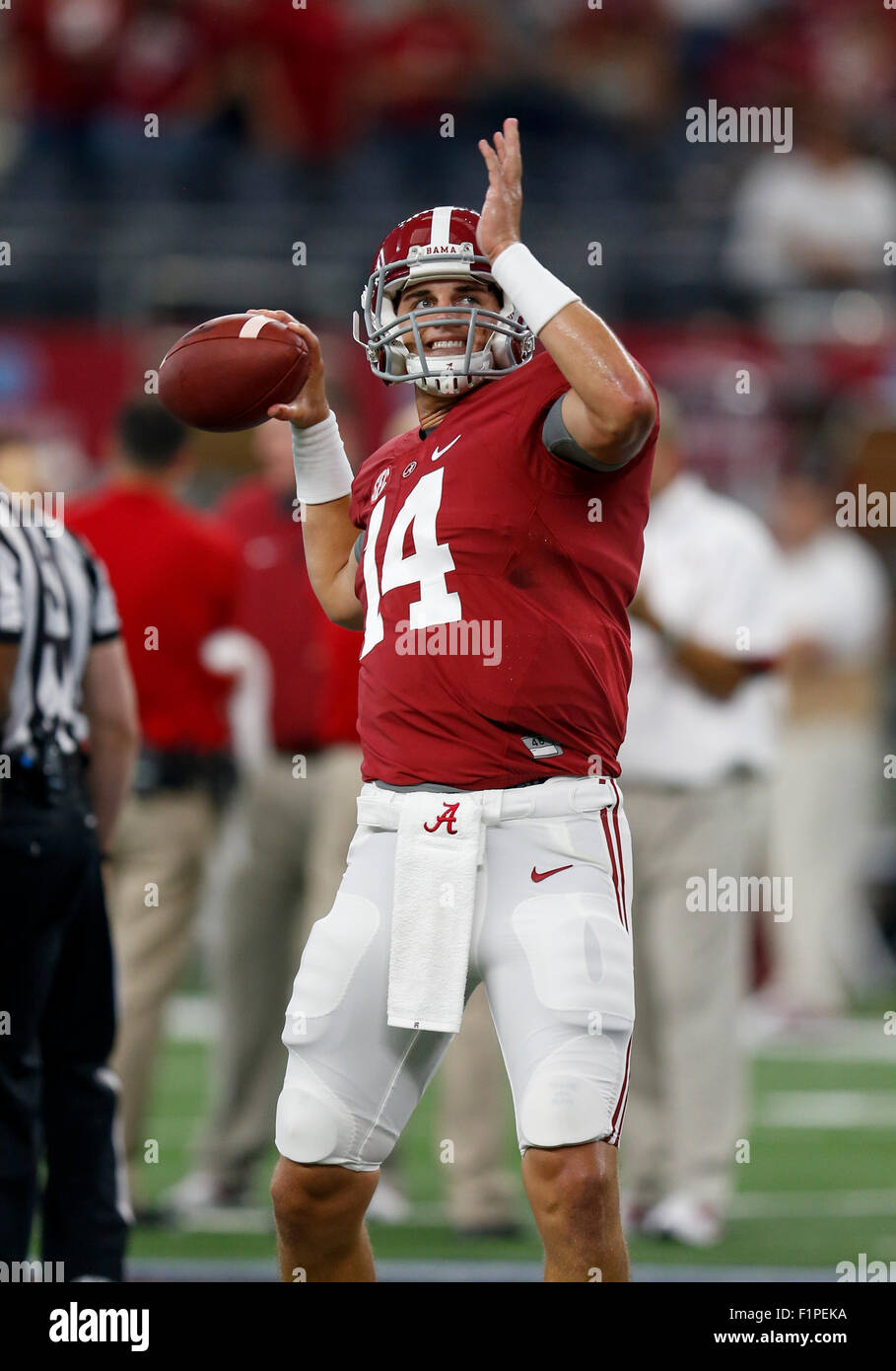 September 5, 2015: Alabama Crimson Tide quarterback Jake Coker (14 ...