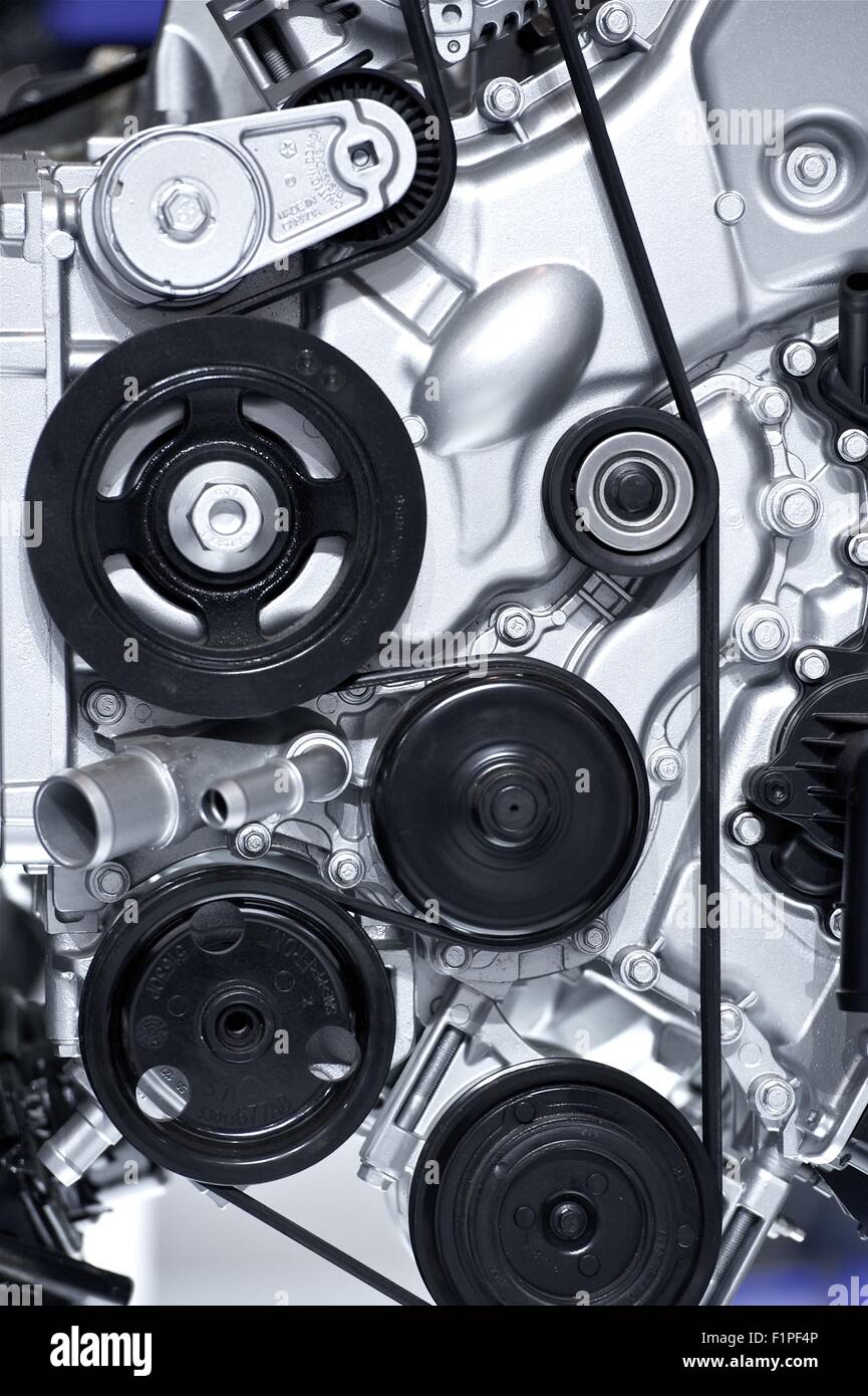 Aluminium Car Engine Closeup. Car Engine Vertical Photography Stock ...