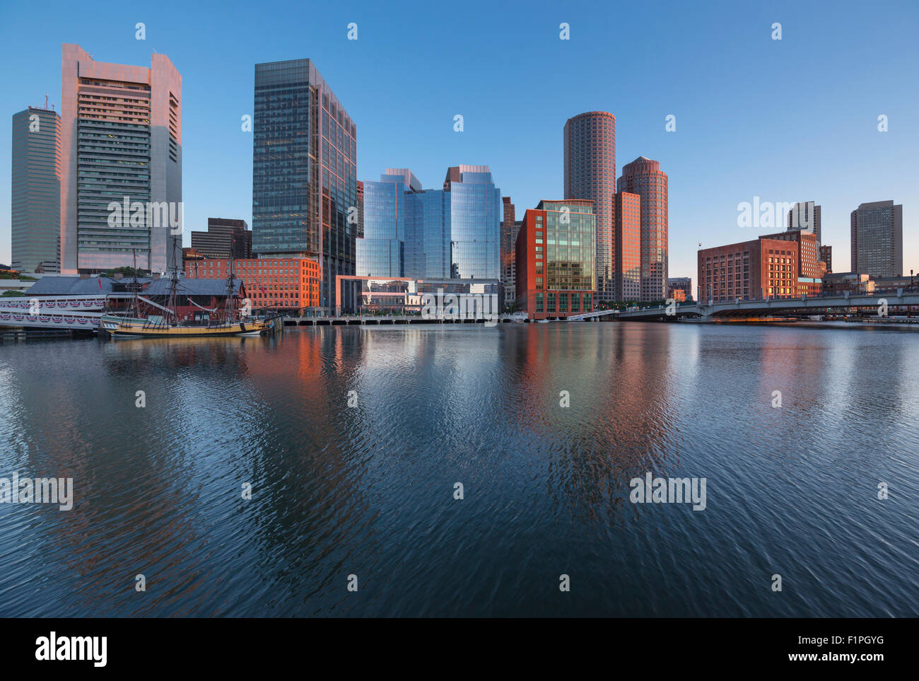 ATLANTIC WHARF WATERFRONT FORT POINT CHANNEL SKYLINE INNER HARBOR SOUTH ...