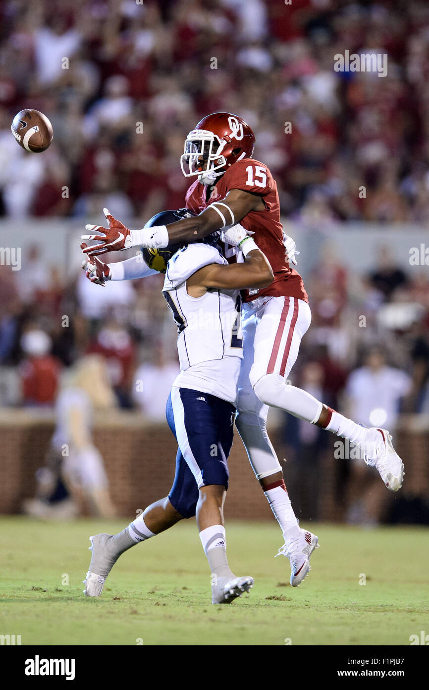 September 5, 2015: Oklahoma Sooners wide receiver Jeffery Mead (15) can ...