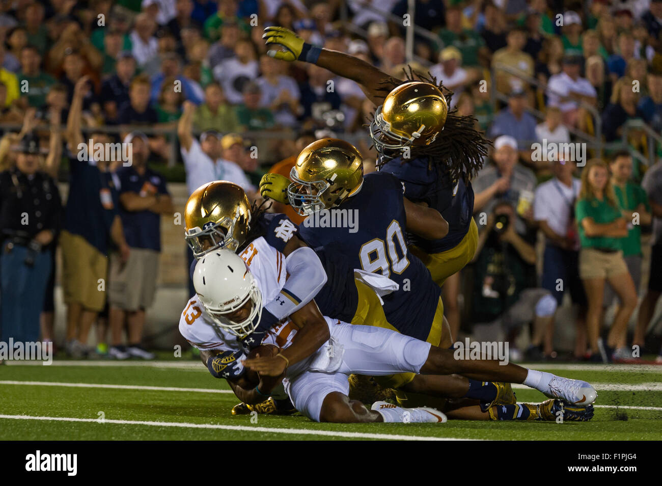 South Bend. 5th Sep, 2015. Notre Dame linebacker Jaylon Smith #9 leads ...