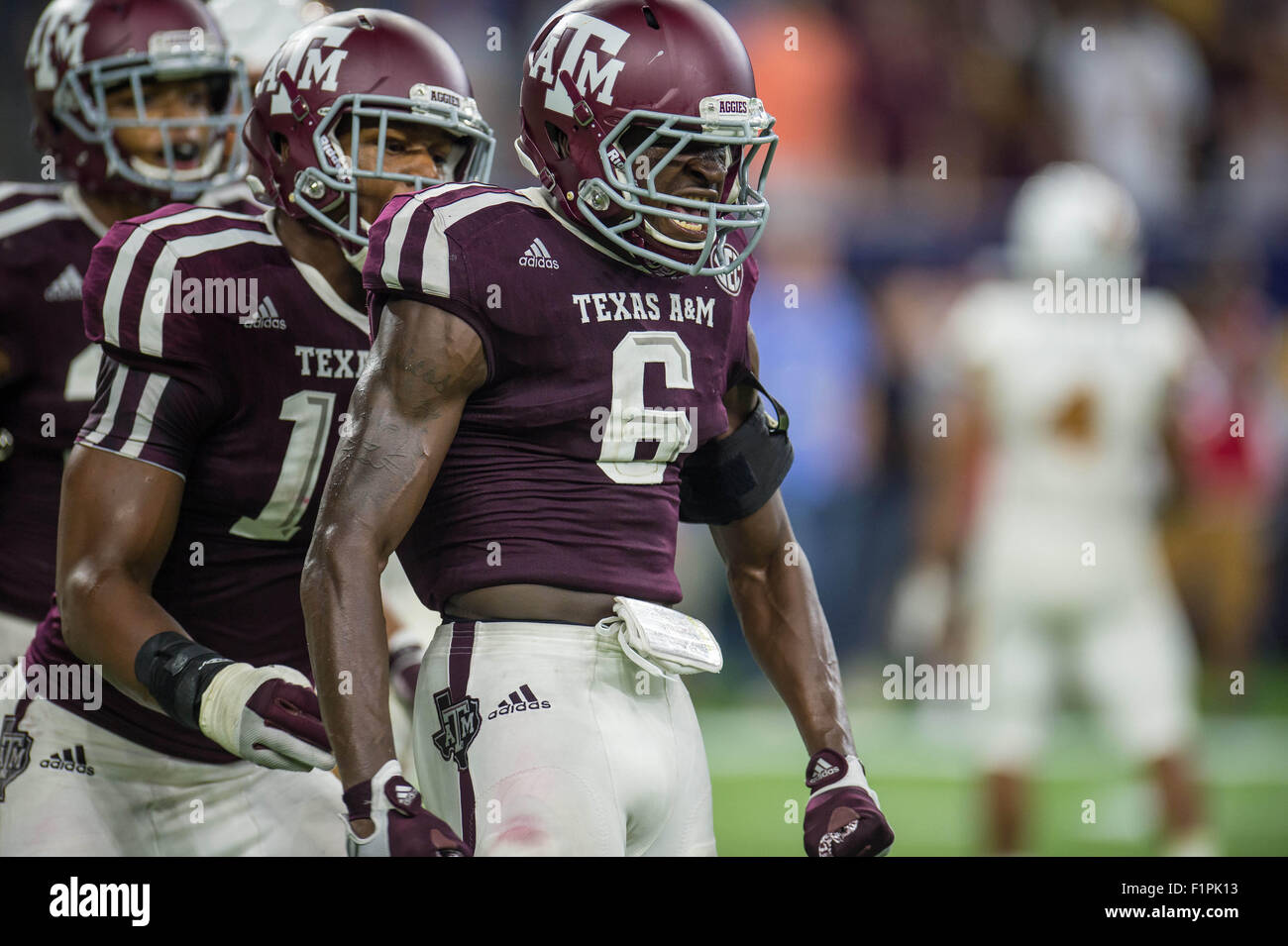 Donovan wilson hi-res stock photography and images - Alamy