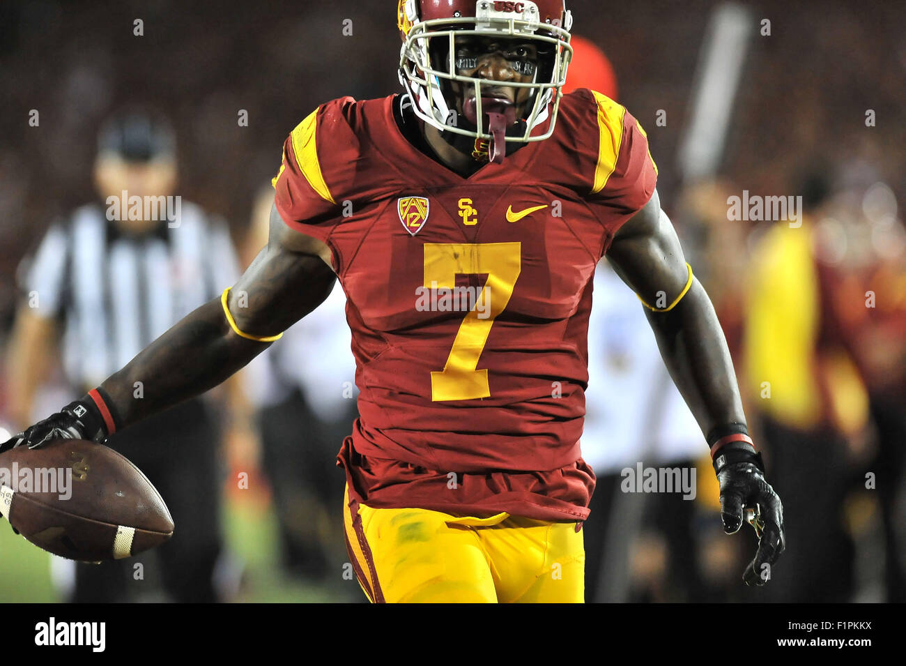Los Angeles, CA, USA. 5th Sep, 2015. USC Trojans wide receiver Steven ...