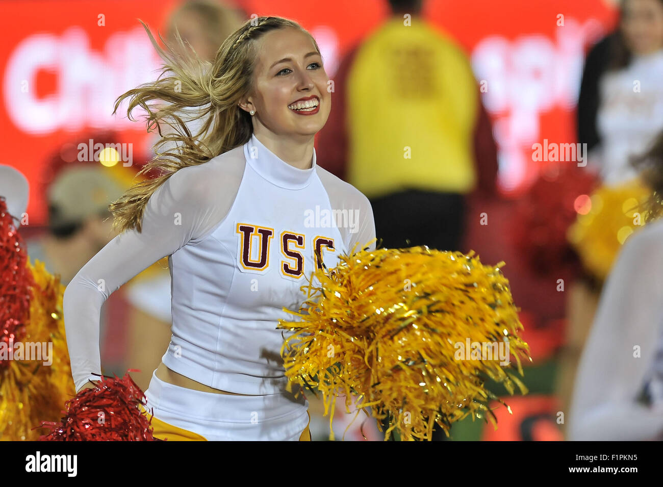 Los Angeles, CA, USA. 5th Sep, 2015. USC Trojans Cheerleaders perform ...