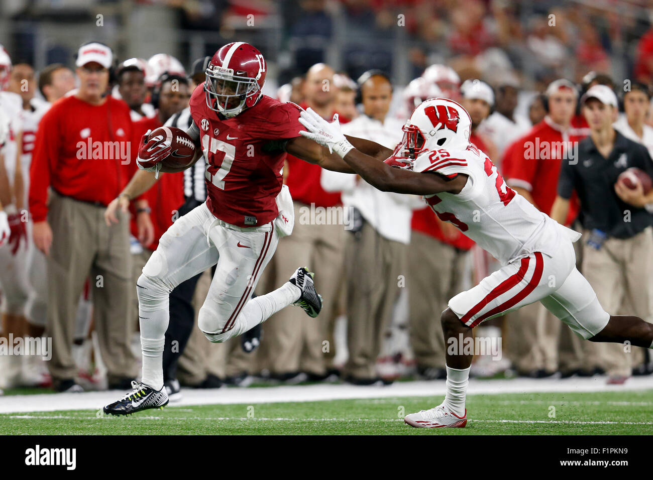 September 5, 2015: Alabama Crimson Tide running back Kenyan Drake (17 ...