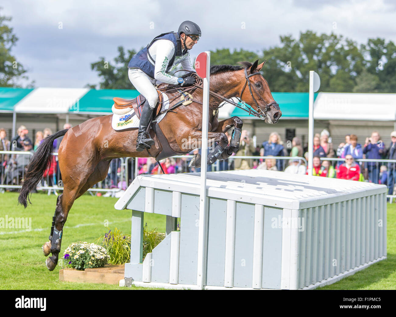 2015 land rover burghley horse trials hi-res stock photography and ...