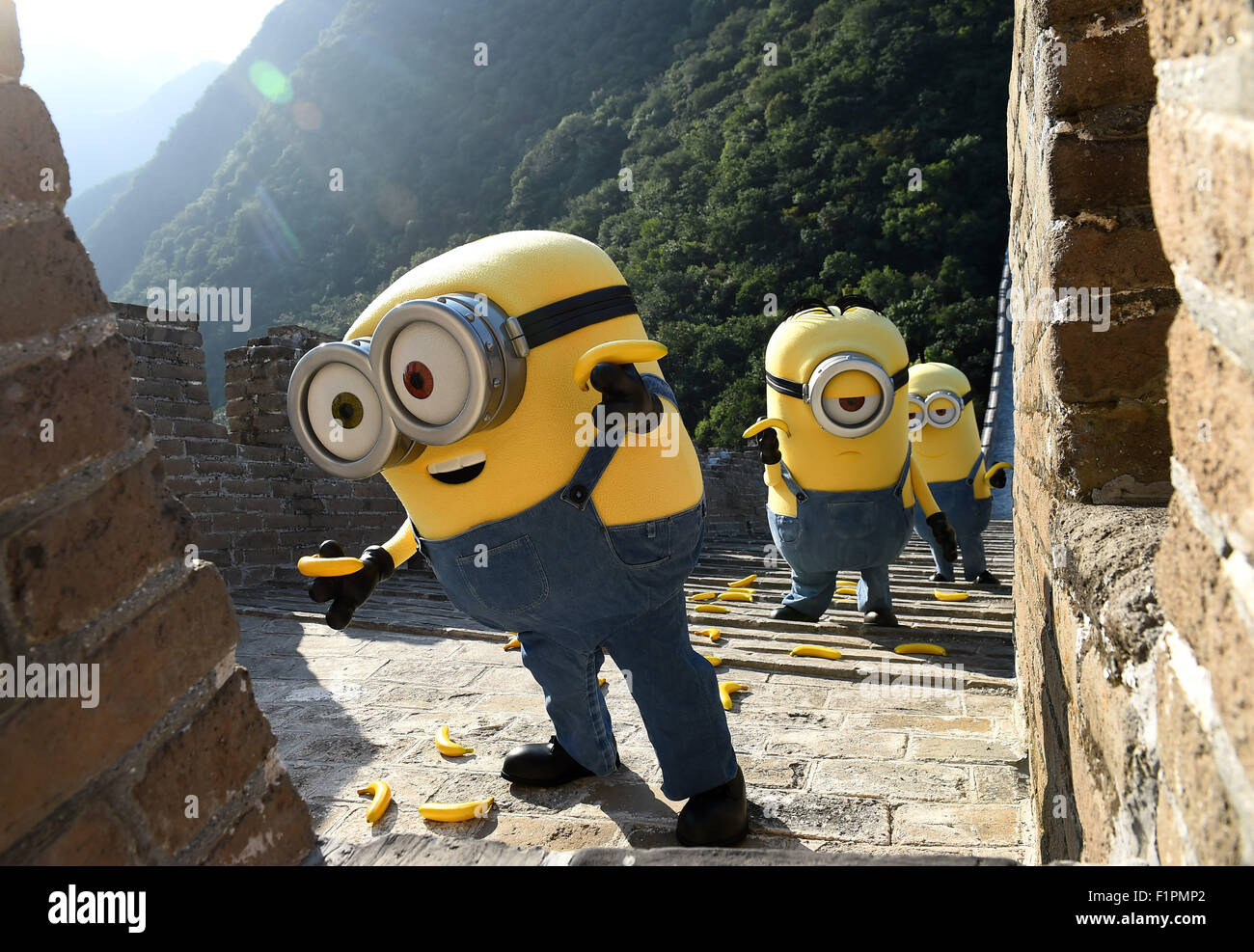 Minions characters hi-res stock photography and images - Alamy