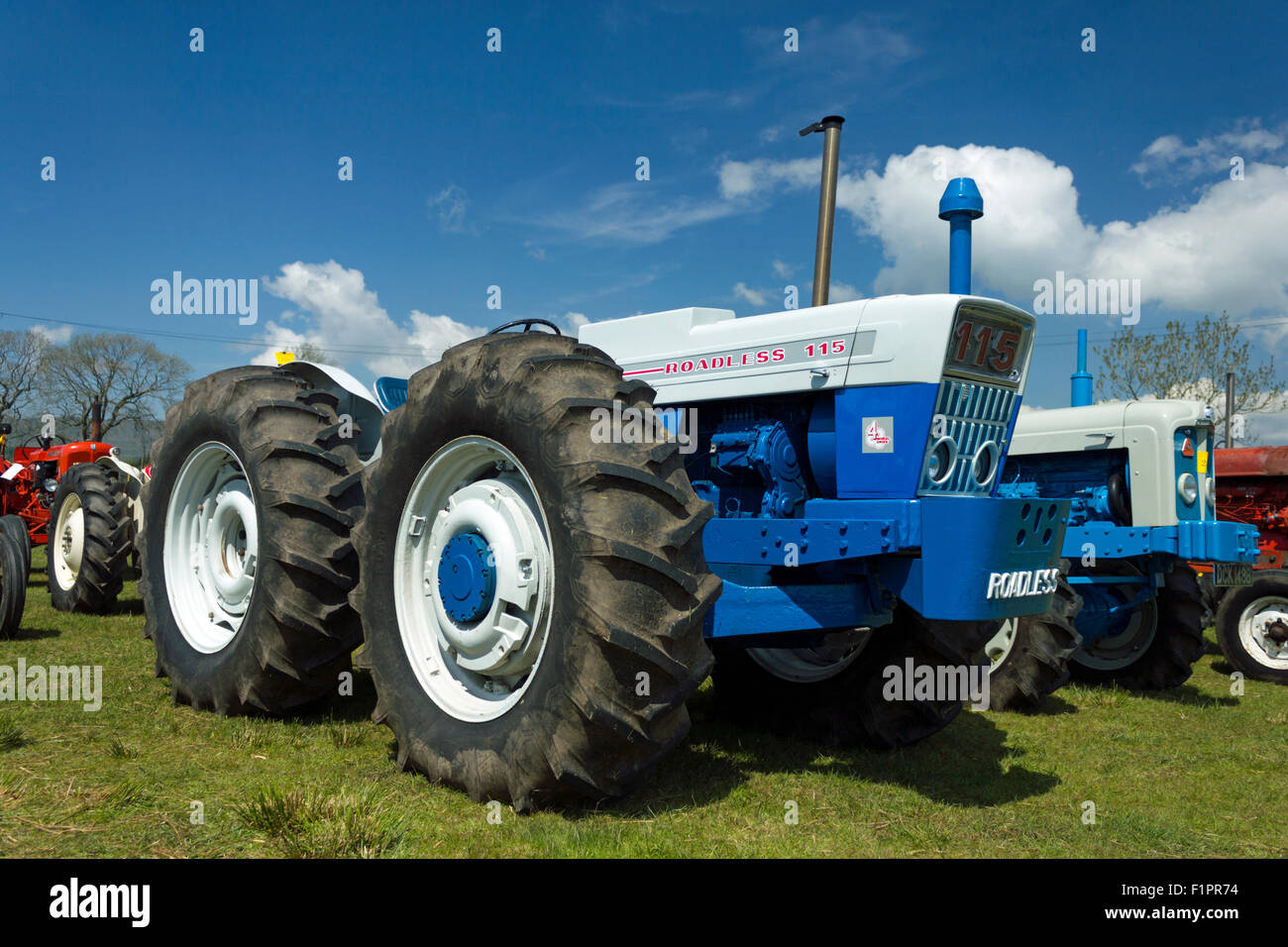 Roadless tractor hi-res stock photography and images - Alamy