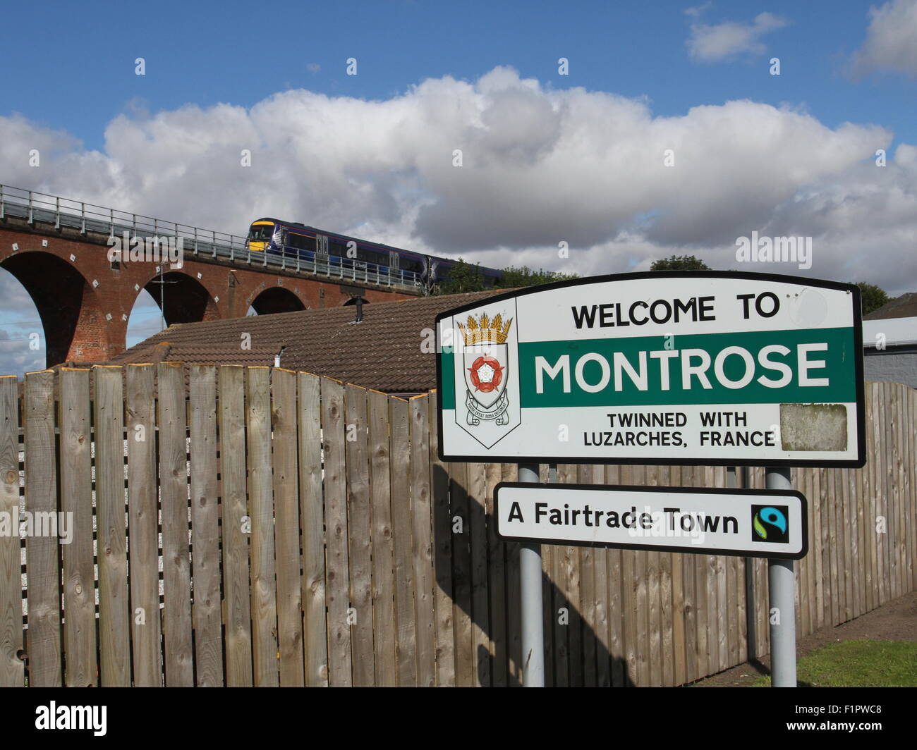 Montrose scotland town hi-res stock photography and images - Alamy