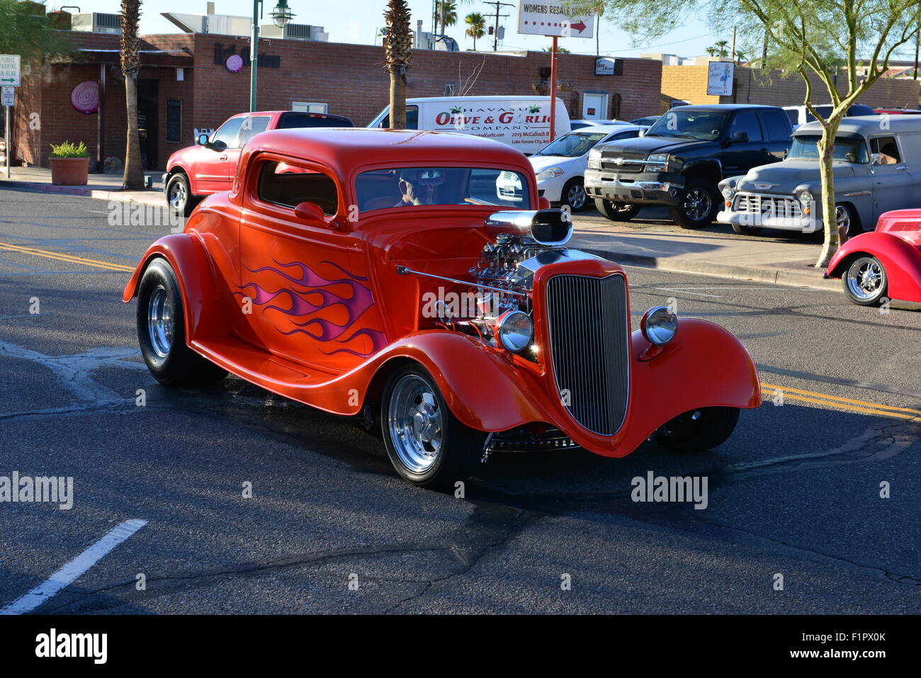 An American classic car by the roadside at Lake Havasu in Arizona Stock ...