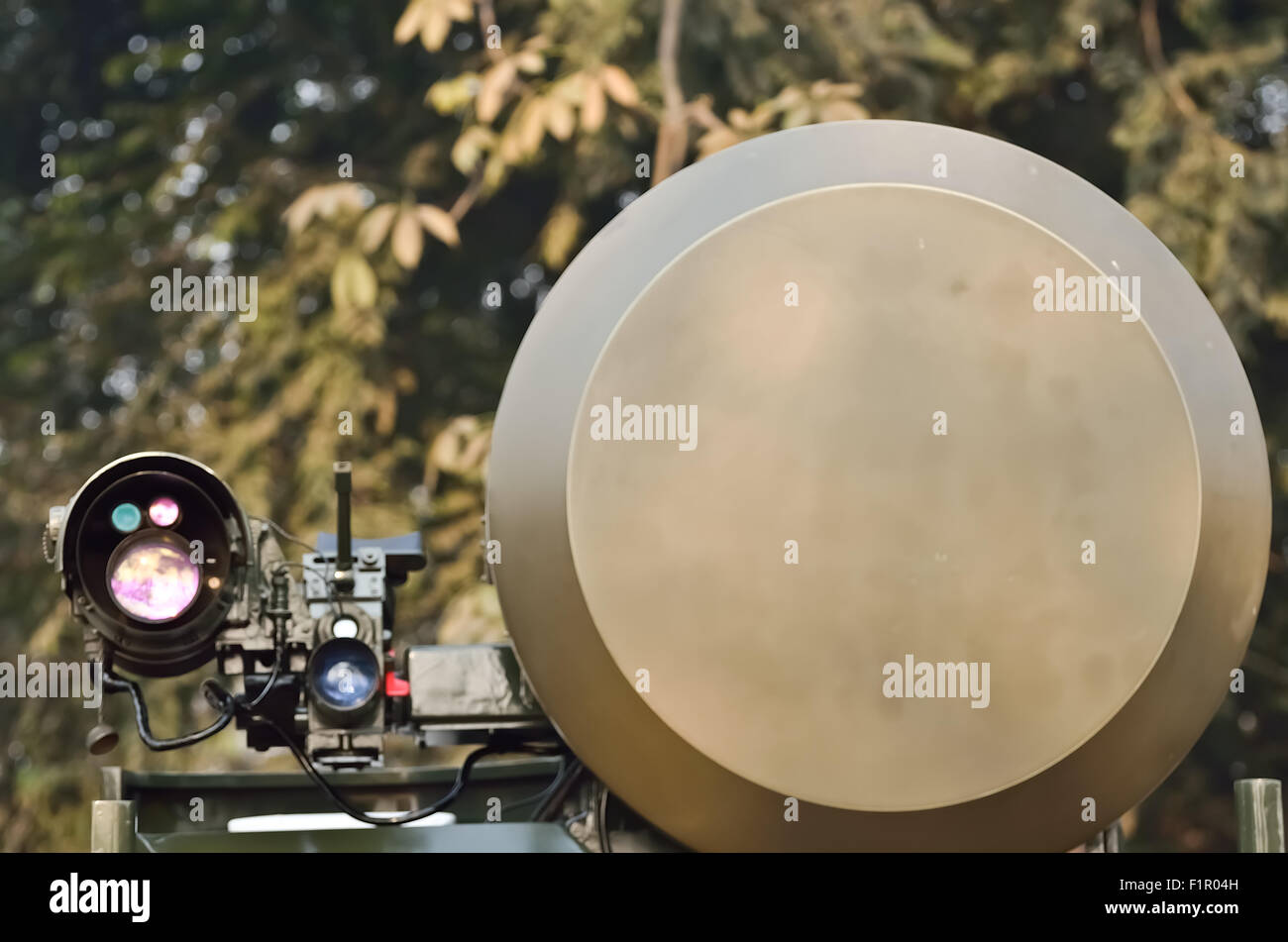 Air surveillance radar Stock Photo - Alamy
