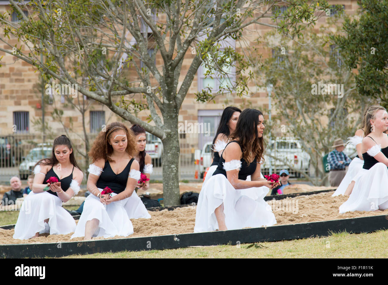 Aboriginal welcome country dance in hi-res stock photography and images ...
