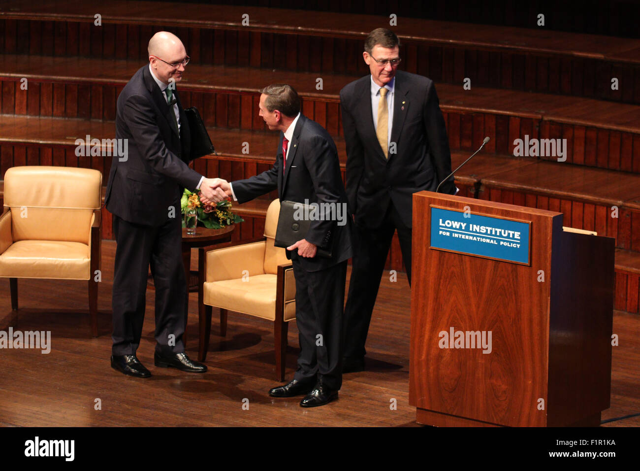 Dr david grant hi-res stock photography and images - Alamy