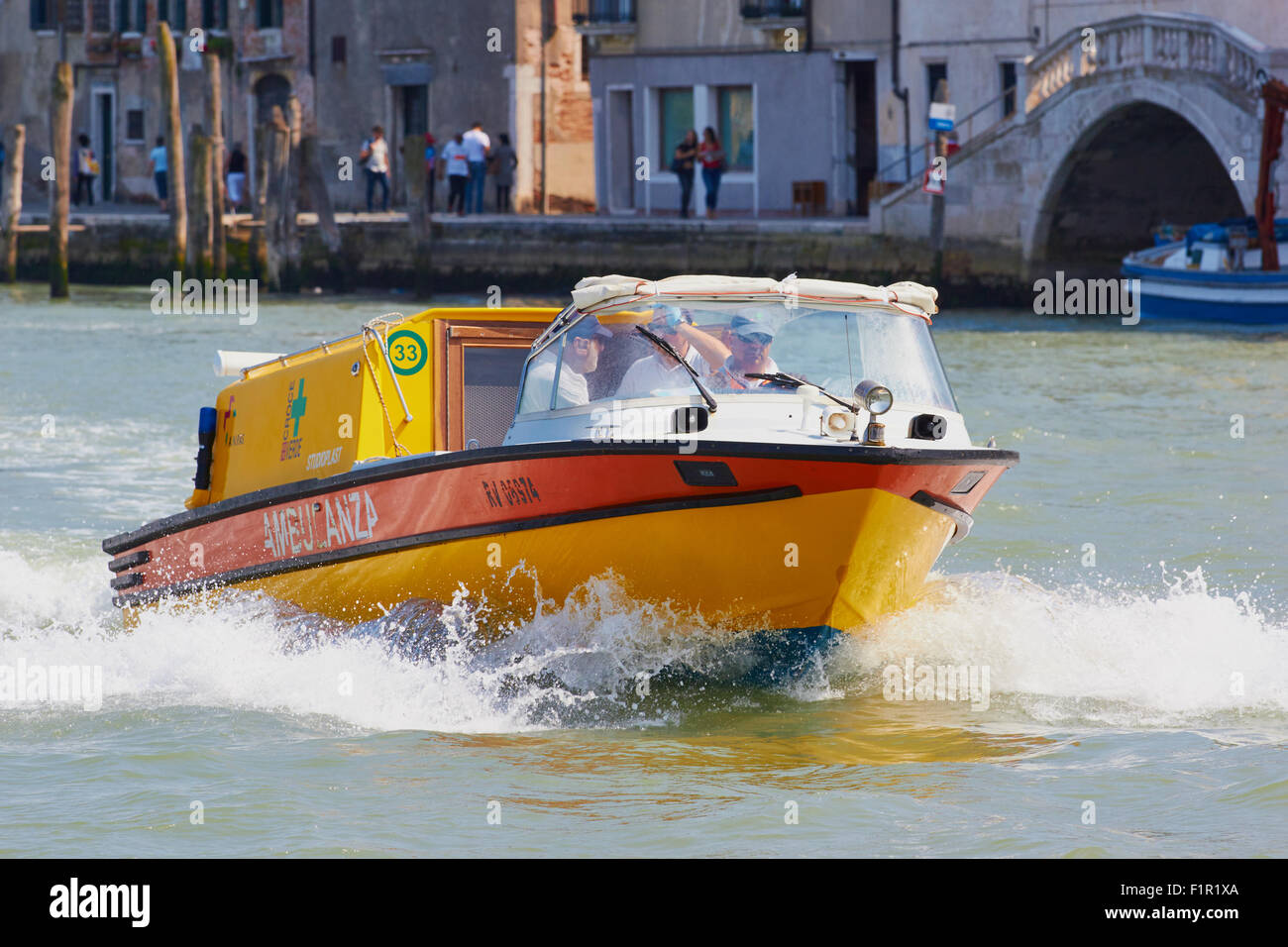 Venice ambulance hi-res stock photography and images - Alamy
