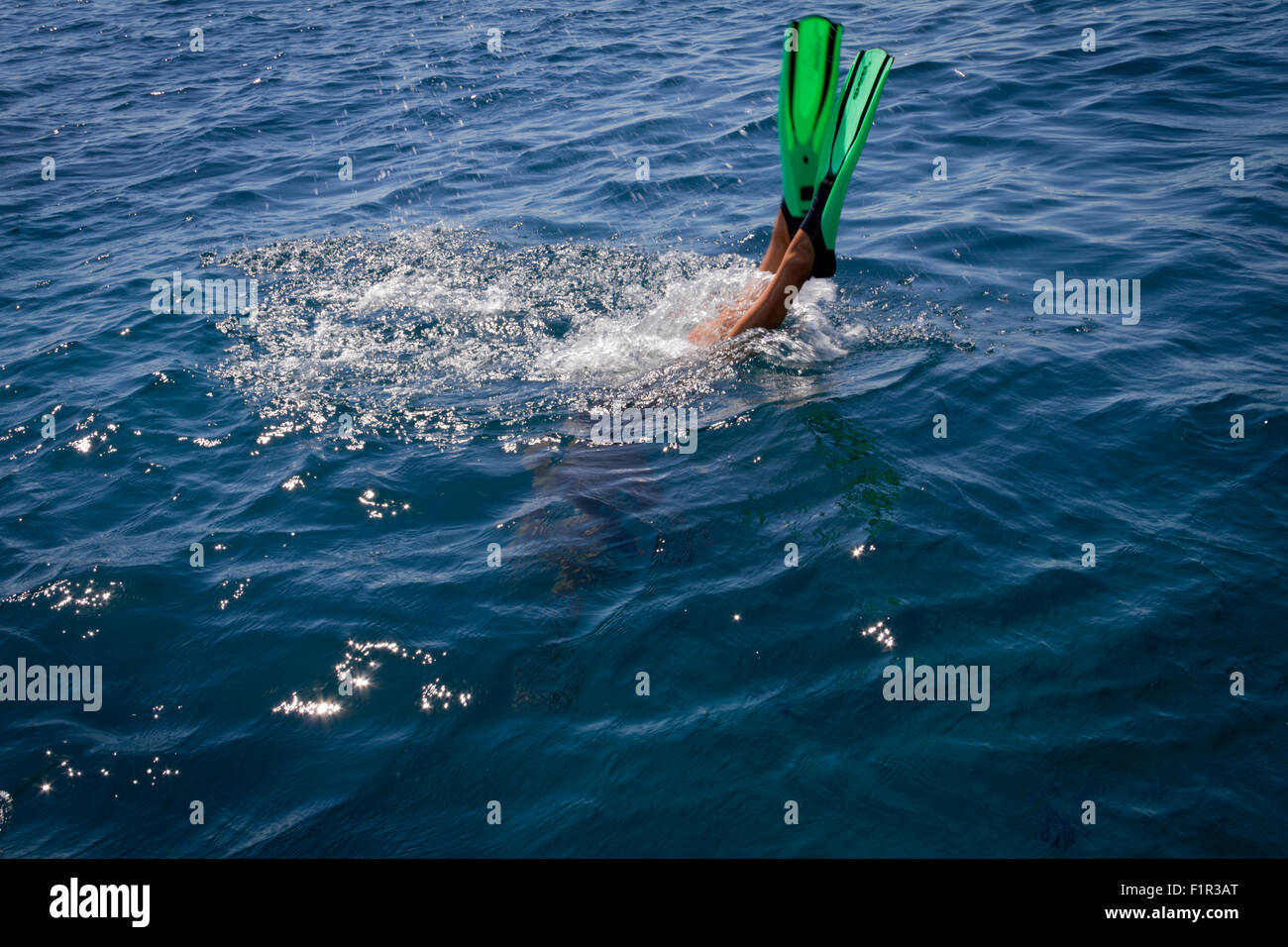 Dive into water splash hi-res stock photography and images - Alamy