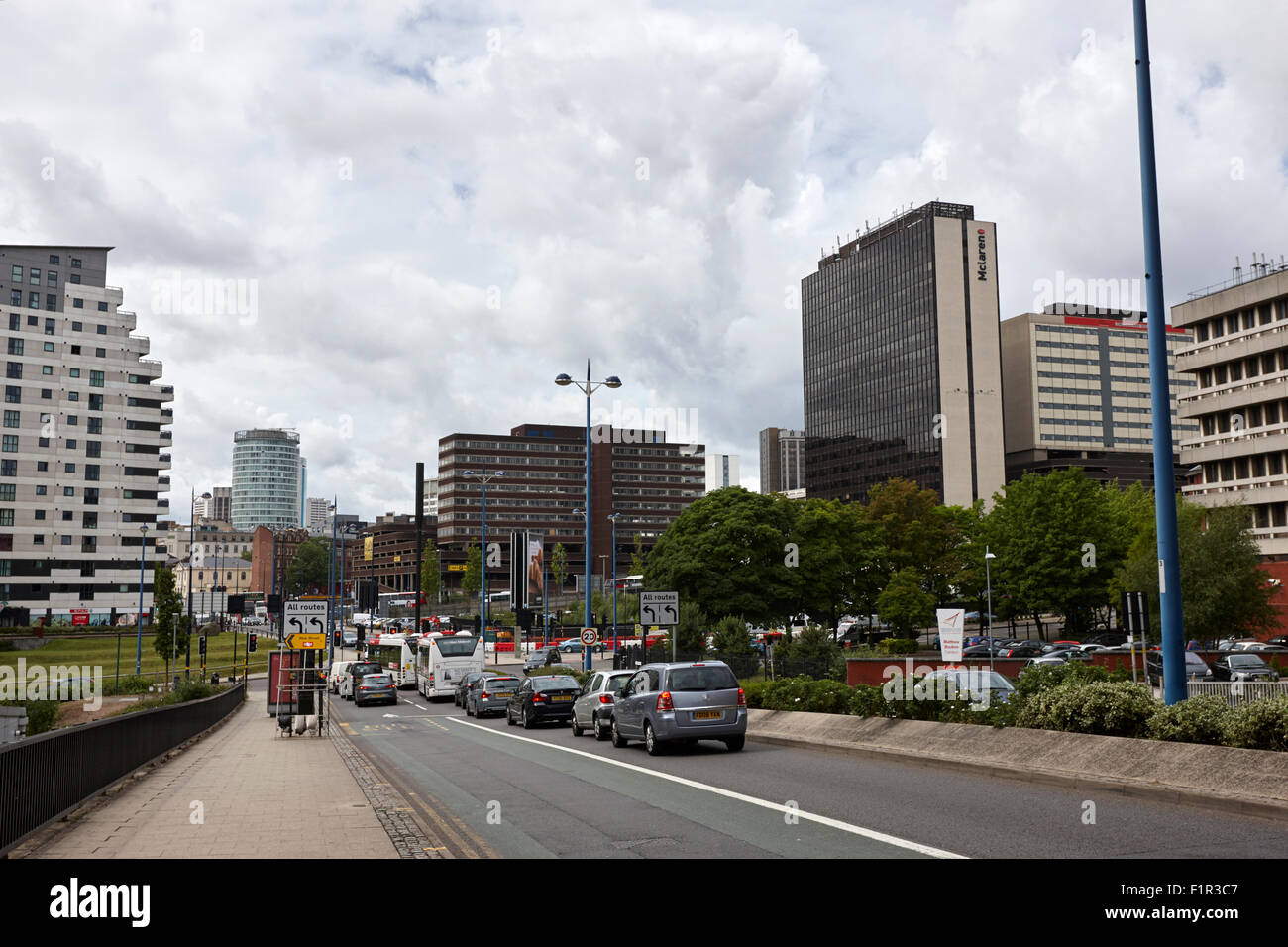 Birmingham city centre skyline uk hi-res stock photography and images ...
