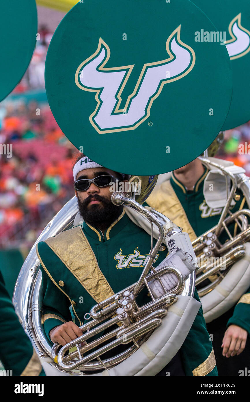 University of south florida band hi-res stock photography and images ...