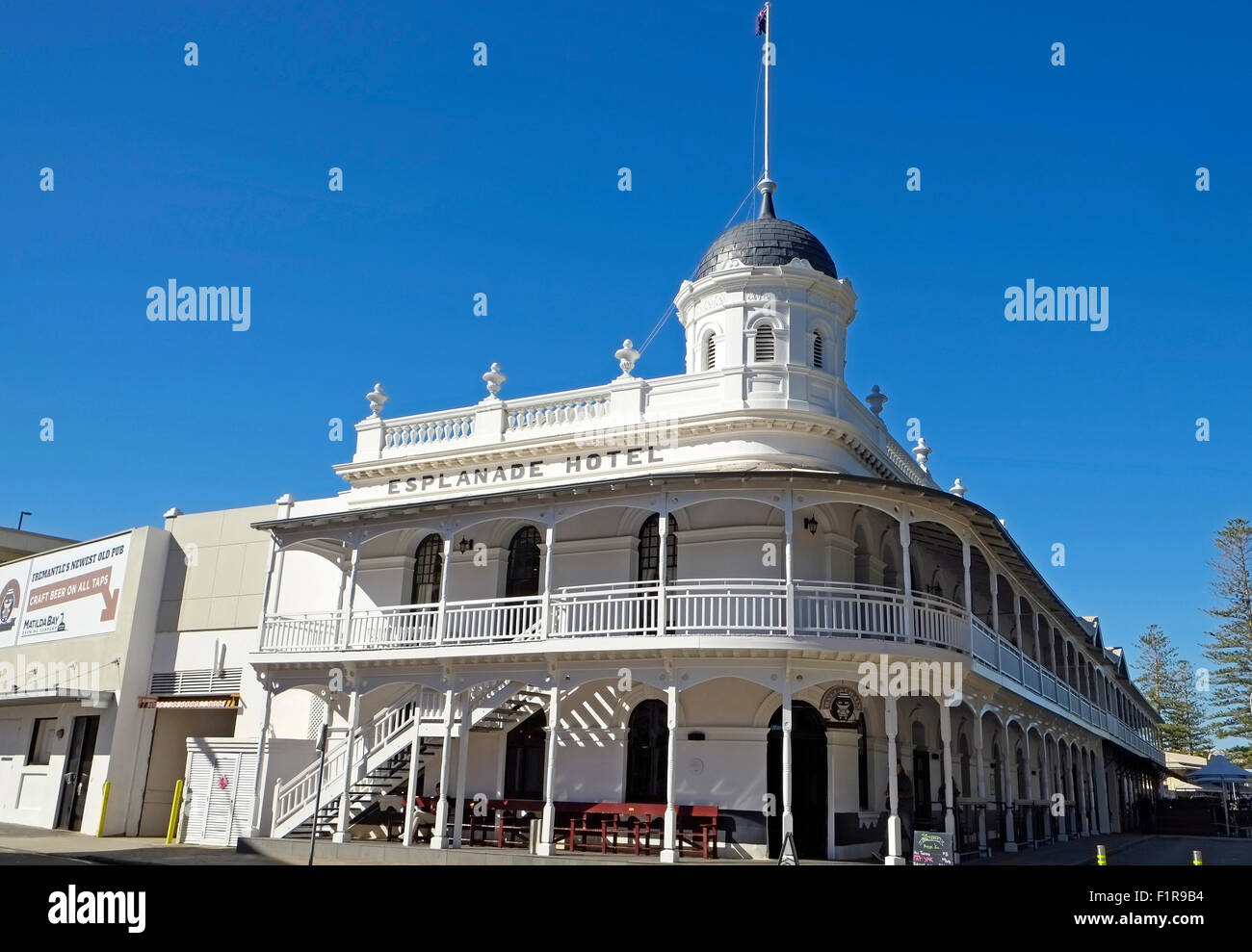 Esplanade hotel australia hi-res stock photography and images - Alamy