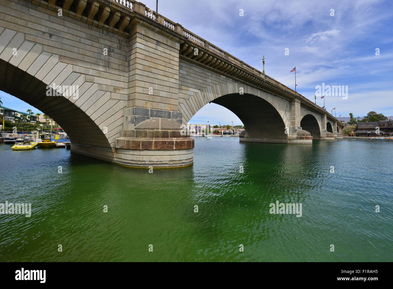 London bridge arizona hi-res stock photography and images - Alamy
