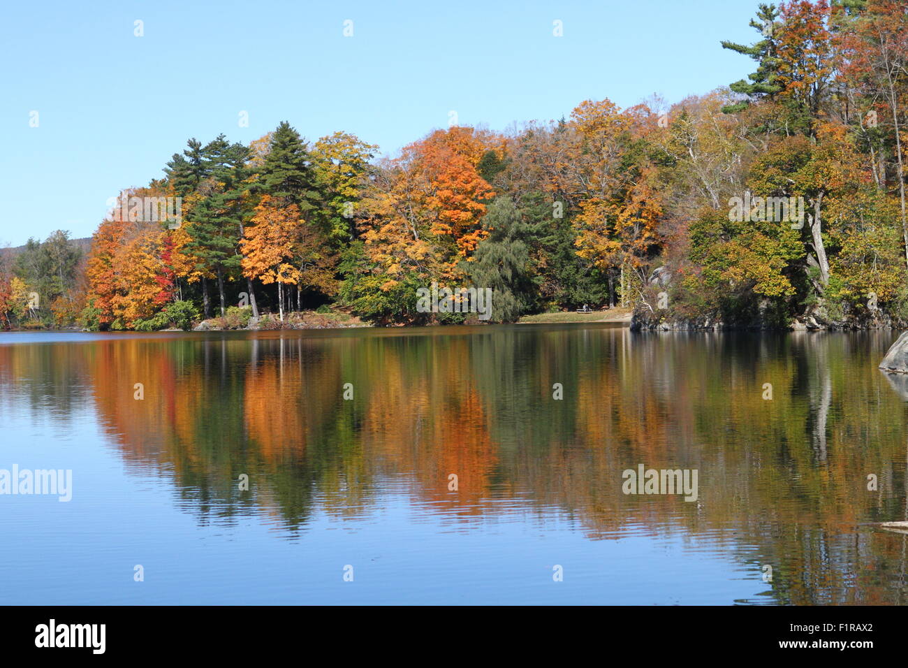 Connecticut lakes hi-res stock photography and images - Alamy