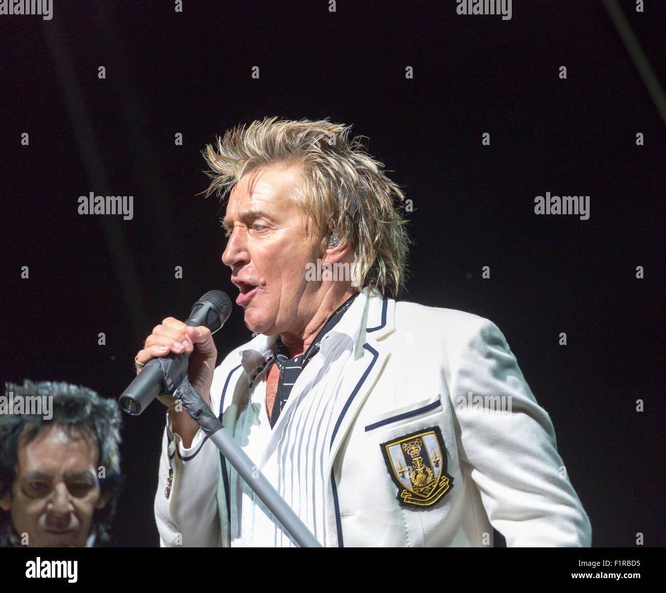 Rod stewart hi-res stock photography and images - Alamy