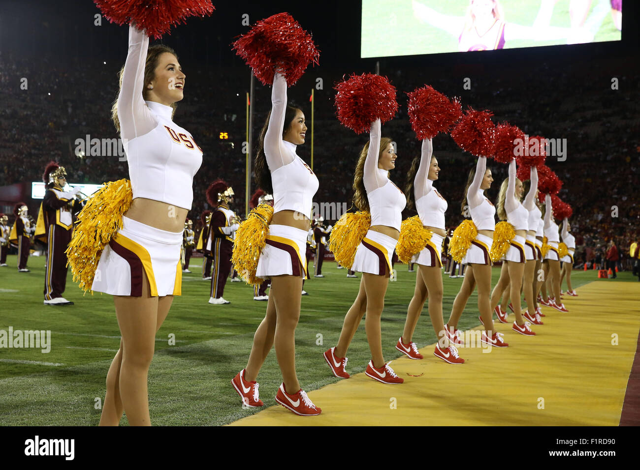 Usc song girls hi-res stock photography and images - Alamy