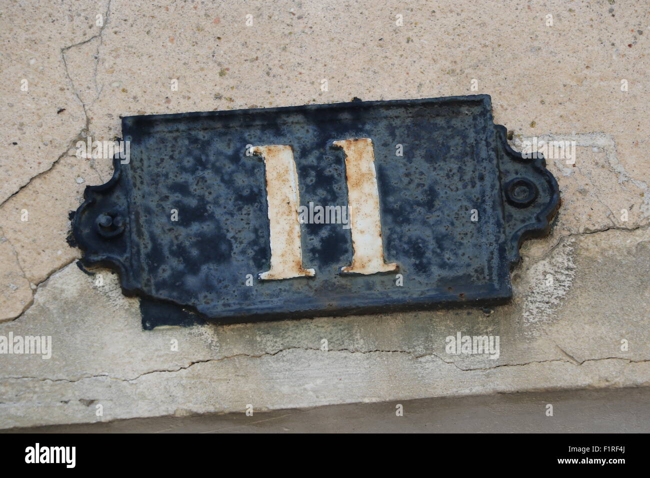 House number 11 sign hi-res stock photography and images - Alamy