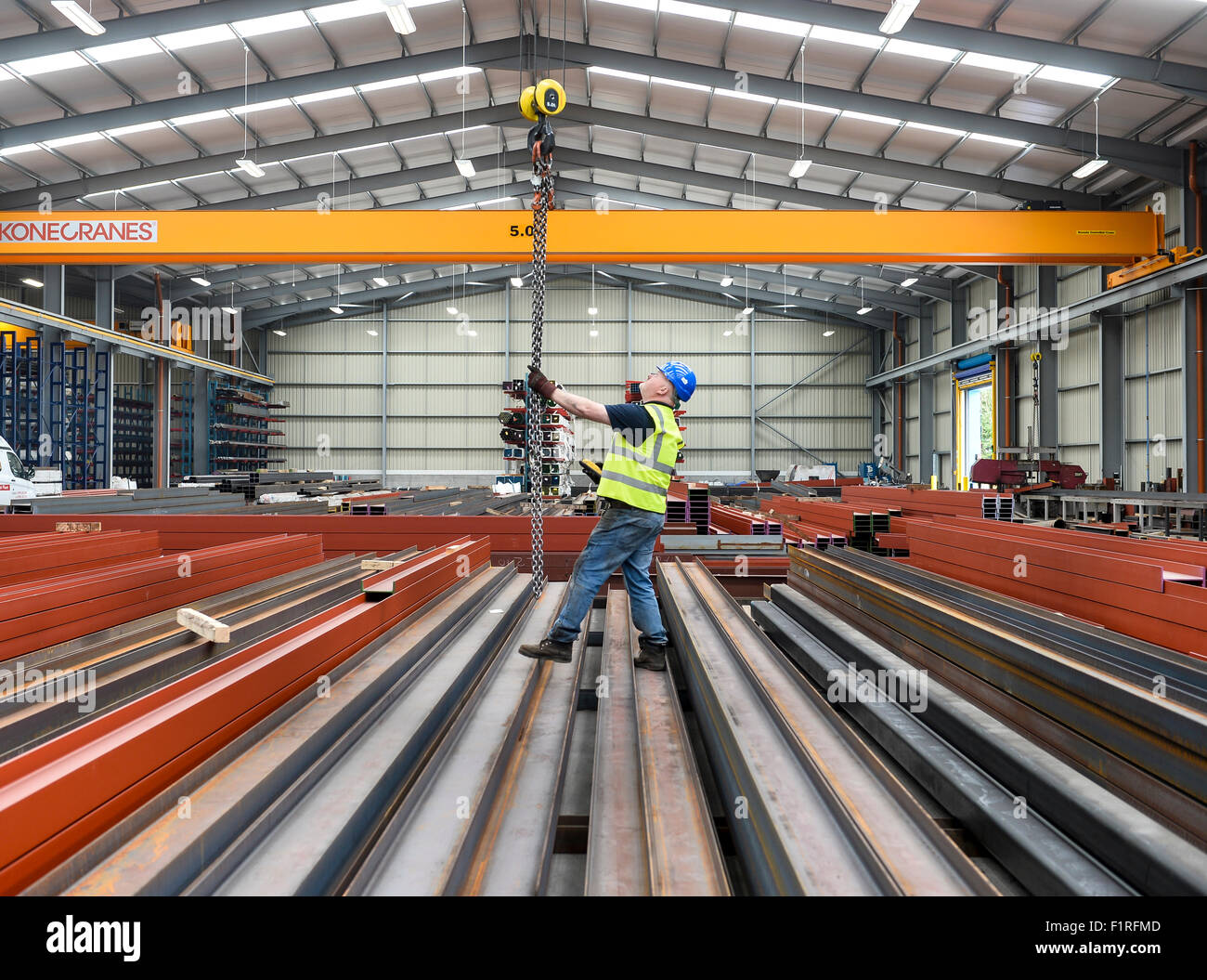 Thomas Graham, steel warehouse. Girders overhead crane Stock Photo - Alamy