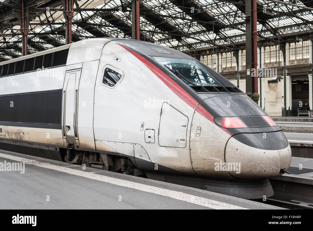 French high speed trains hi-res stock photography and images - Alamy
