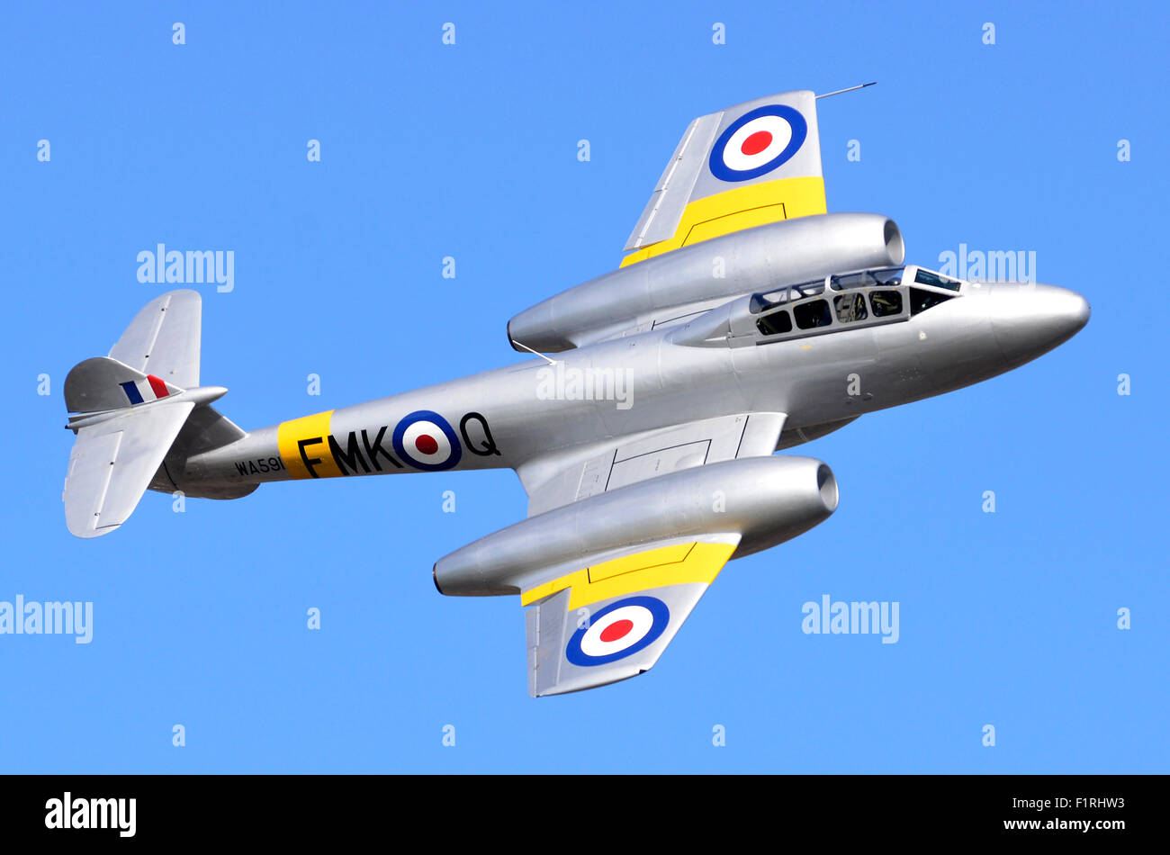 Gloster Meteor T7 aircraft in RAF markings making a low flypast at ...