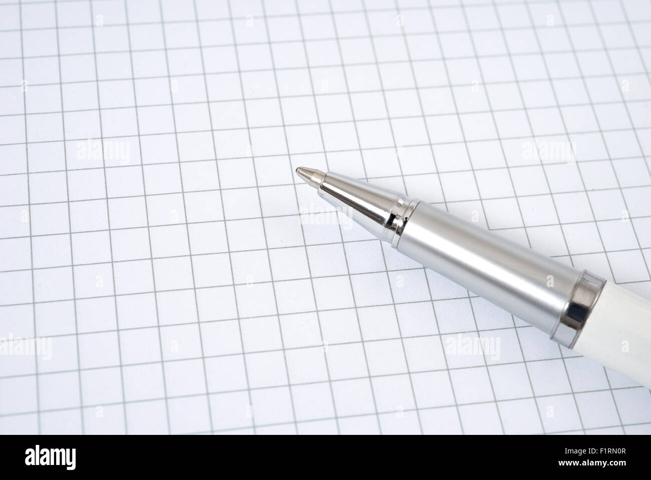 Notepad pen close spiral hi-res stock photography and images - Alamy