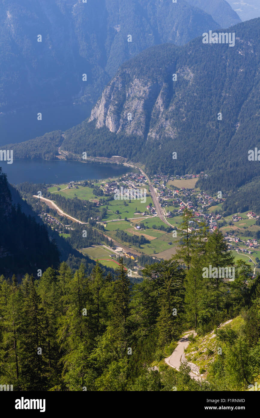 Beautiful Alps view from Dachstein Mountain, 5 Fingers viewing Platform ...
