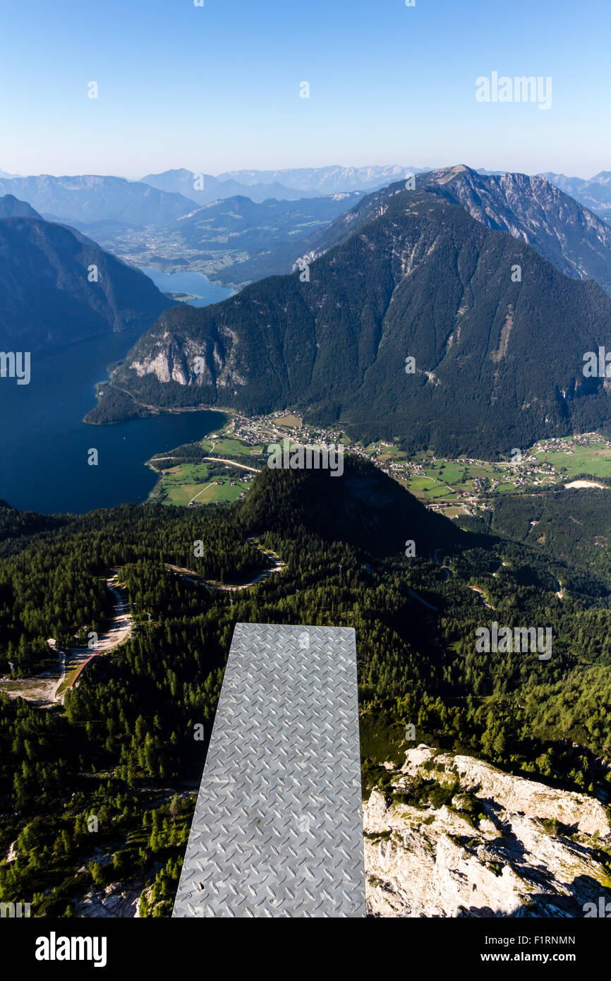 Beautiful Alps view from Dachstein Mountain, 5 Fingers viewing Platform ...