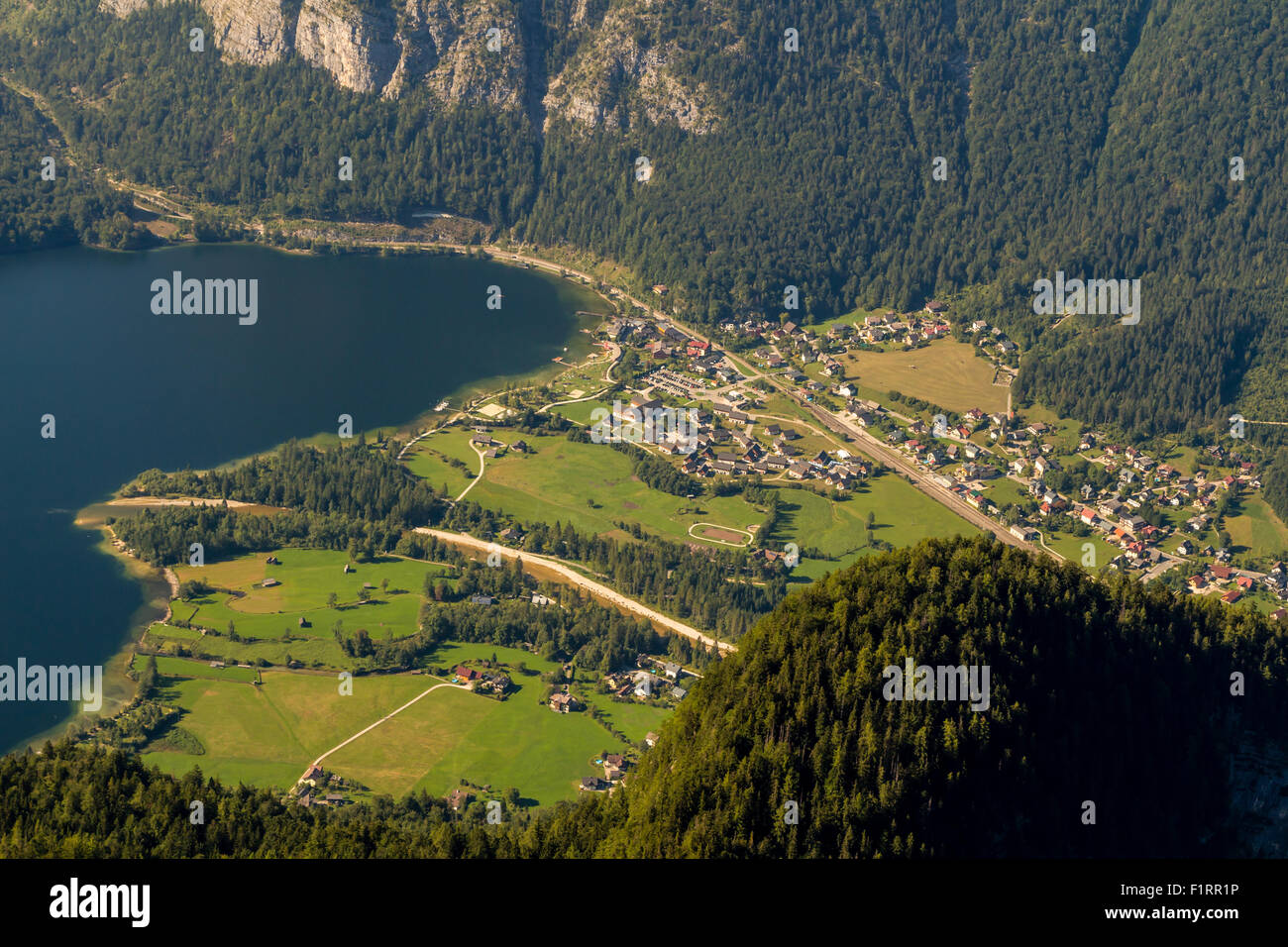 Beautiful Alps view from Dachstein Mountain, 5 Fingers viewing Platform ...