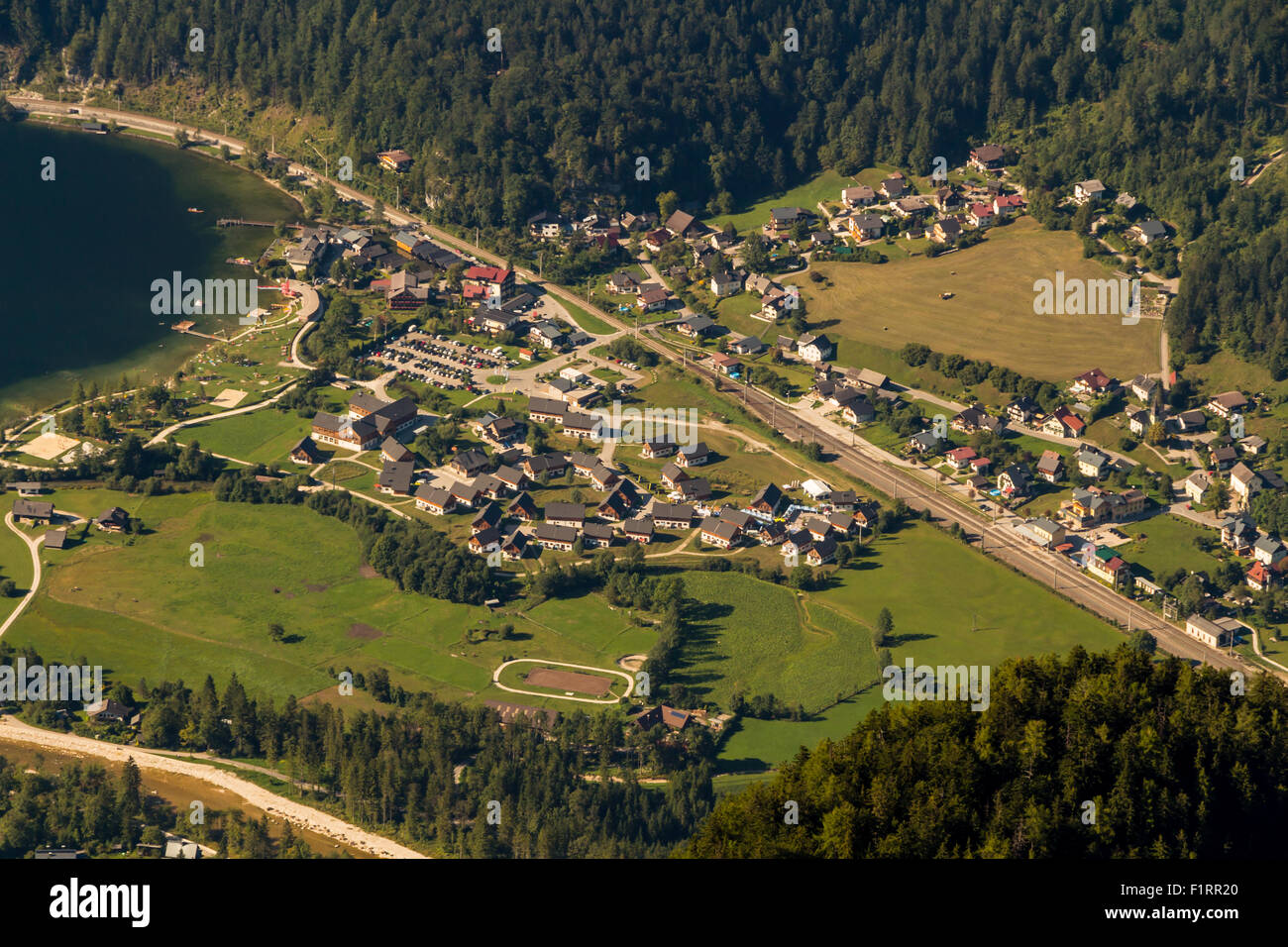 Beautiful Alps view from Dachstein Mountain, 5 Fingers viewing Platform ...