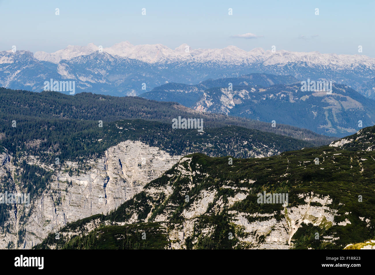 Beautiful Alps view from Dachstein Mountain, 5 Fingers viewing Platform ...