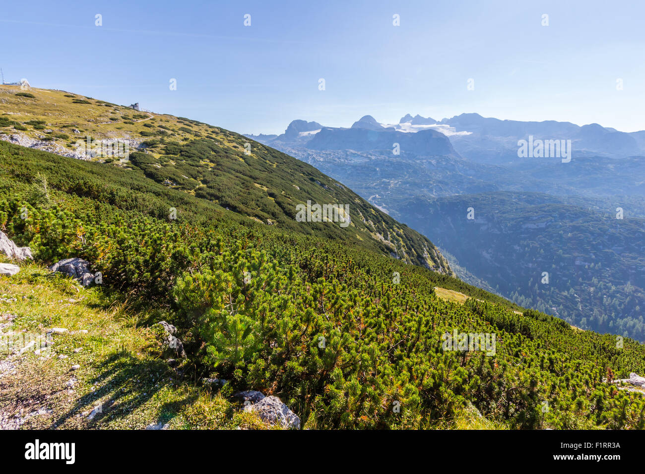 Beautiful Alps view from Dachstein Mountain, 5 Fingers viewing Platform ...