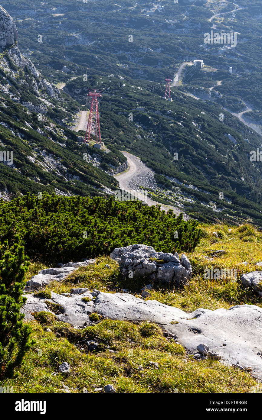 Beautiful Alps view from Dachstein Mountain, 5 Fingers viewing Platform ...